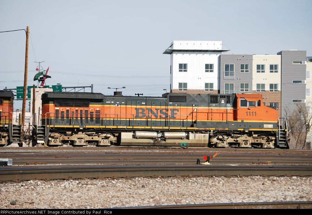 BNSF 1111